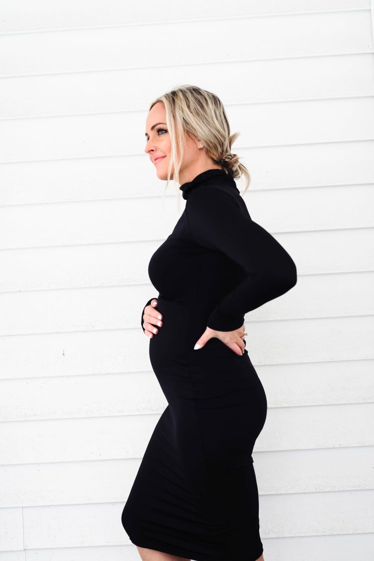 Pregnancy-Baby-Bump-Photo-4-Months-1 - Red White & Denim