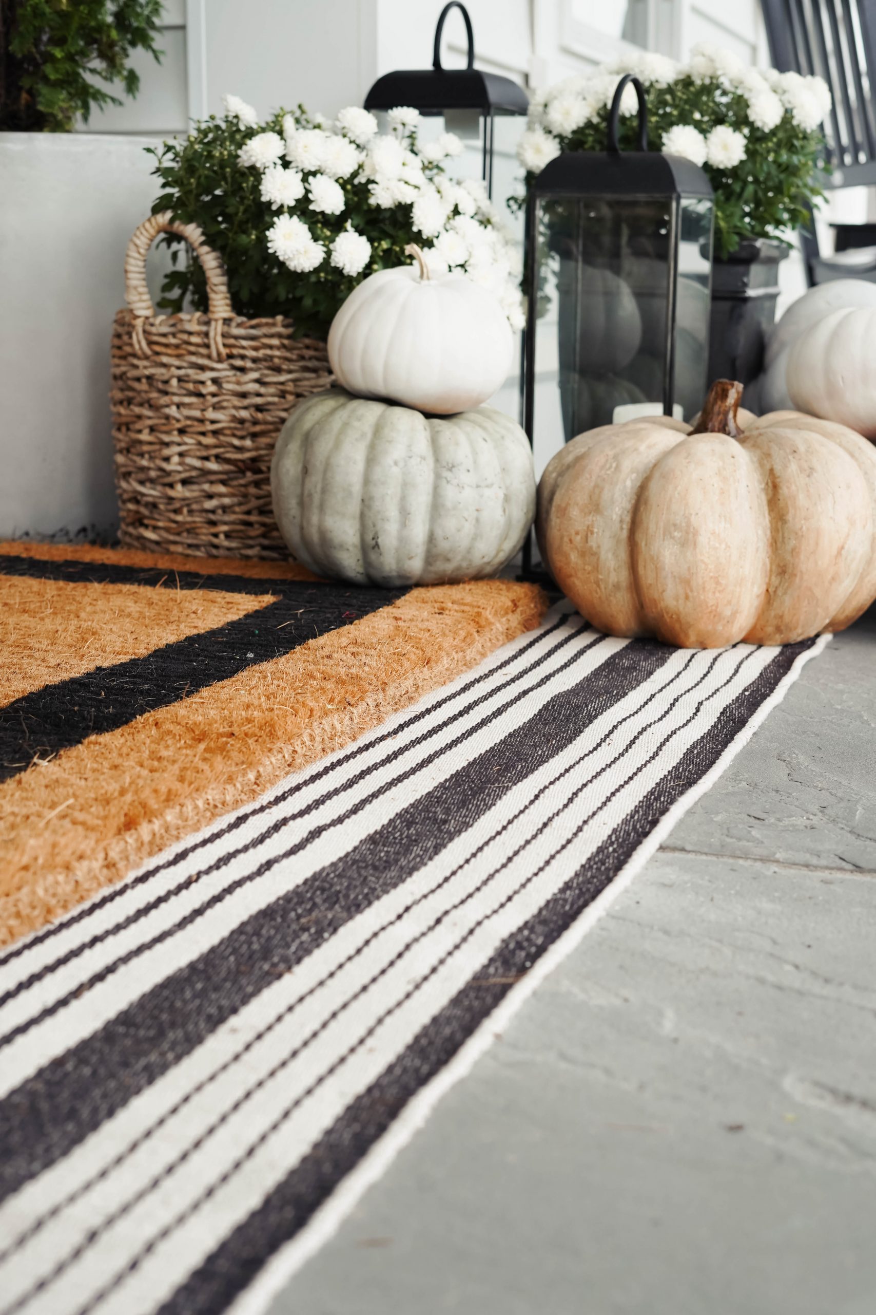 Neutral Fall Decorating Tips - Red White & Denim